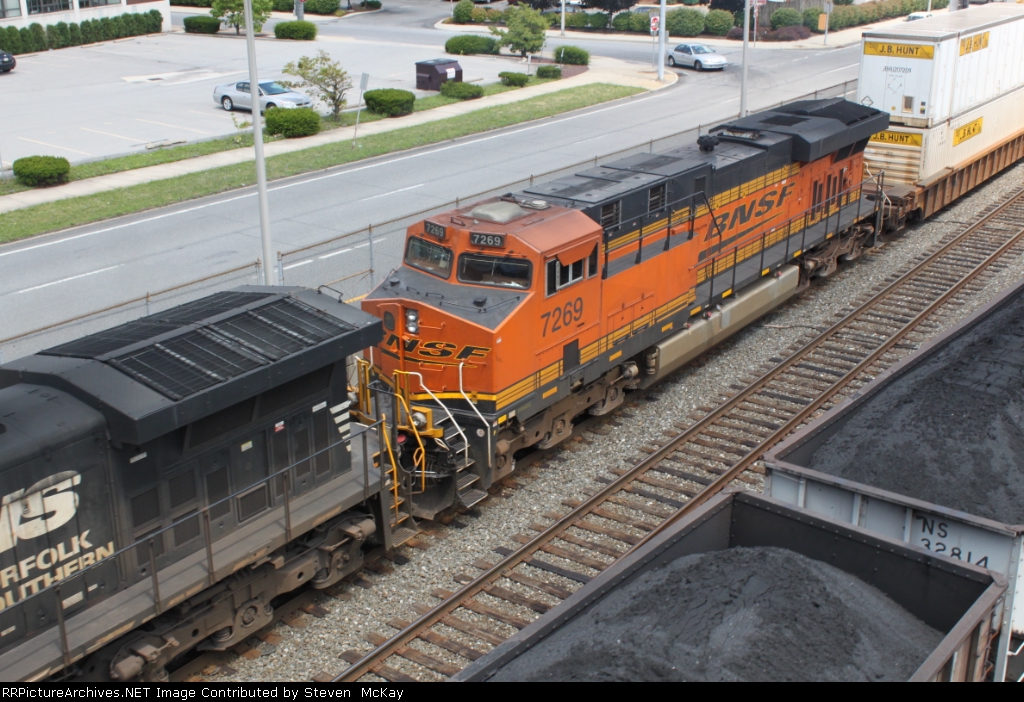 BNSF 7269